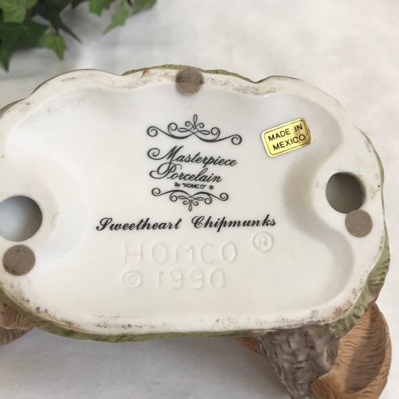 Homco | Accents | Homco Masterpiece Porcelain Sweetheart Chipmunks ...